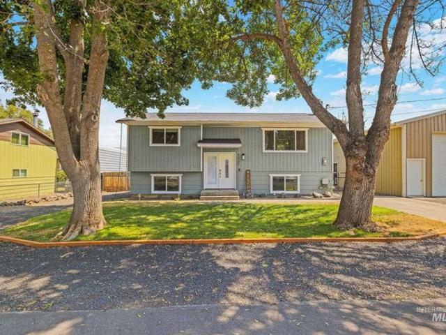 3327 5th Street G, Lewiston, ID 83501
