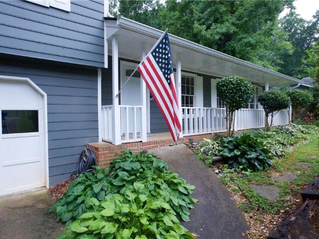 3328 Mountain Hollow Drive