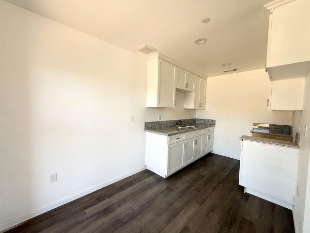 3328 N Marks Ave 2 Bedroom Apartment for Rent at 3328 N Marks Ave, Fresno, CA 93722