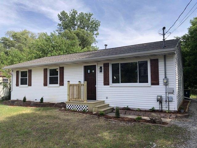 3328 Cobb St, Midland, MI 48642