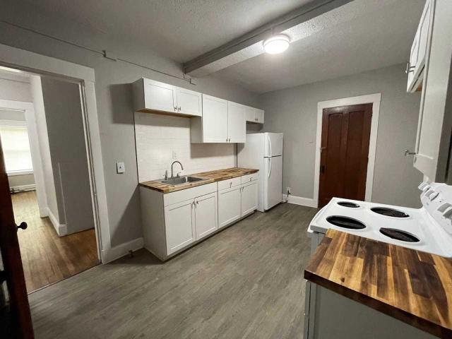 3328 Euclid Ave 2 Bedroom Apartment for Rent at 3328 Euclid Ave, Cleveland, OH 44115 Central