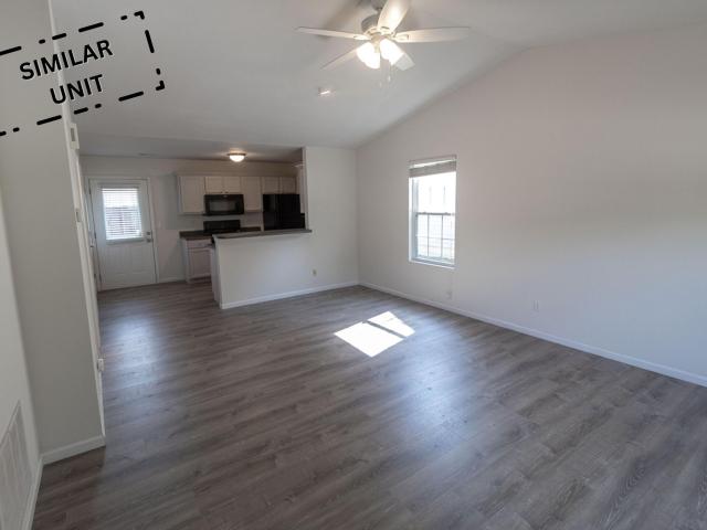 3328 e st charles rd