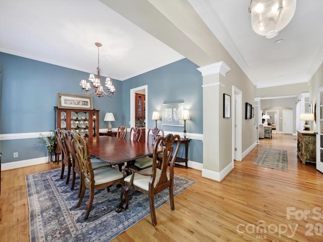 3328 Richards Crossing