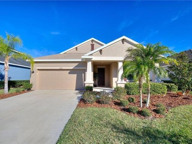 33291 Whisper Pointe Dr, Wesley Chapel, FL 33545