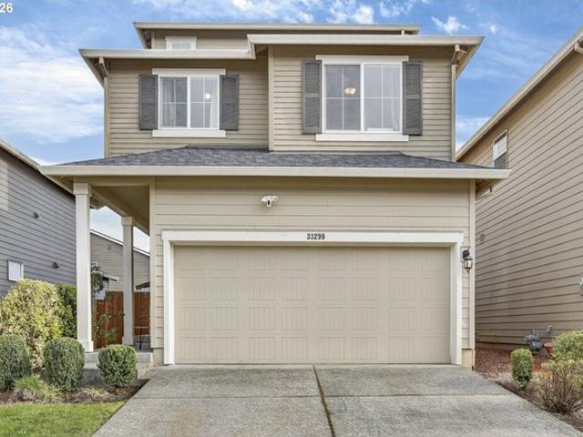 33299 SW Havlik Dr, Scappoose, OR 97056
