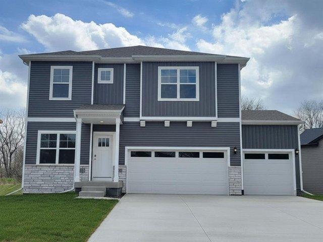 3329 Artesian Rd, Marion, IA 52302