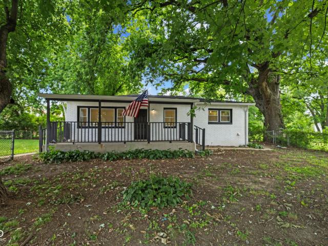 3329 Bethel Avenue