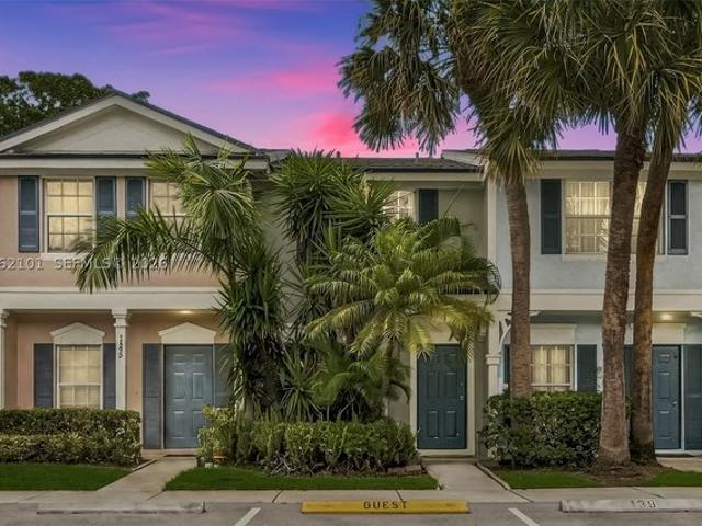 3329 Celebration Ln Unit 139, Margate, FL 33063