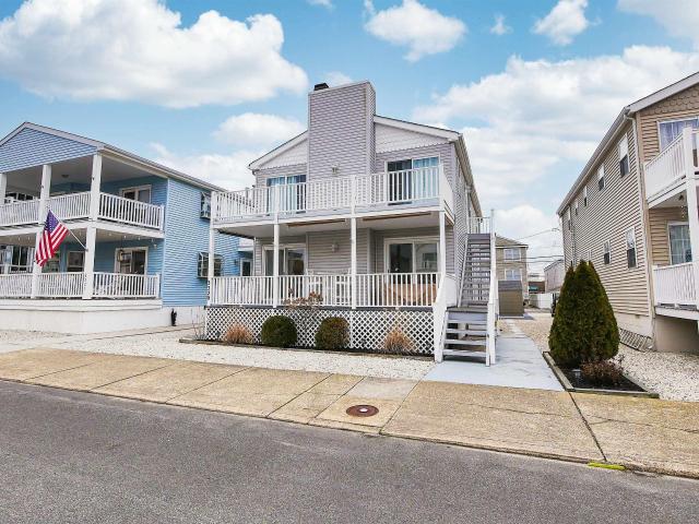 3329 Haven Ave