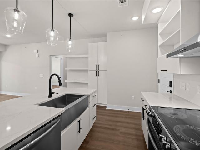 3329 SE MP Parkway 303