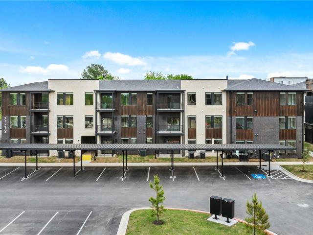 3329 SE MP Parkway