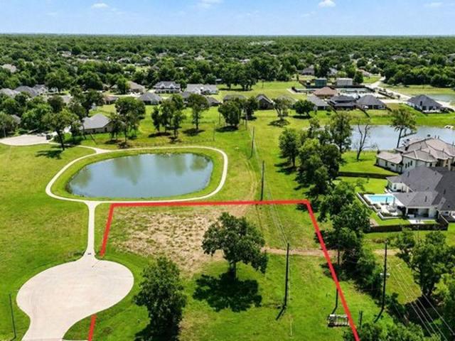 33201 Worthing Ln, Fulshear, TX 77441