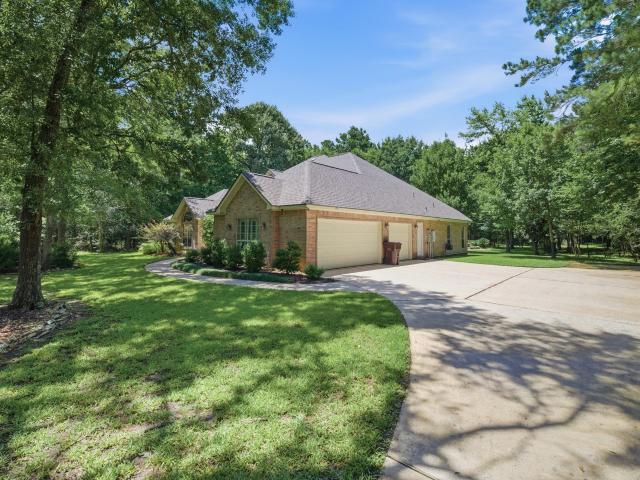 33206 Windcrest Estates Boulevard