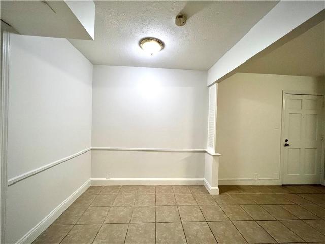 3320 N Arnoult Road # 112