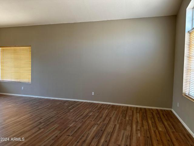 3320 N Lakeshore Ct, Avondale, AZ 85392 | MLS #7020 | Compass