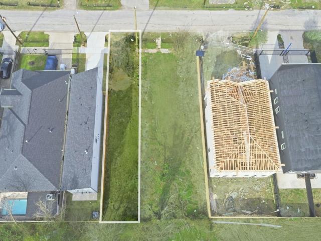 3320 Francis B Street