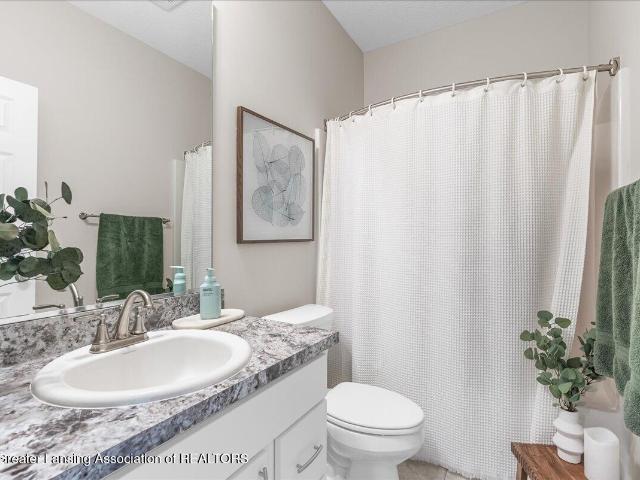 3320 Hamlet Circle # 7