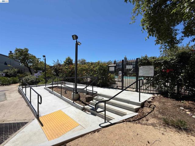 3320 Kimberly Way