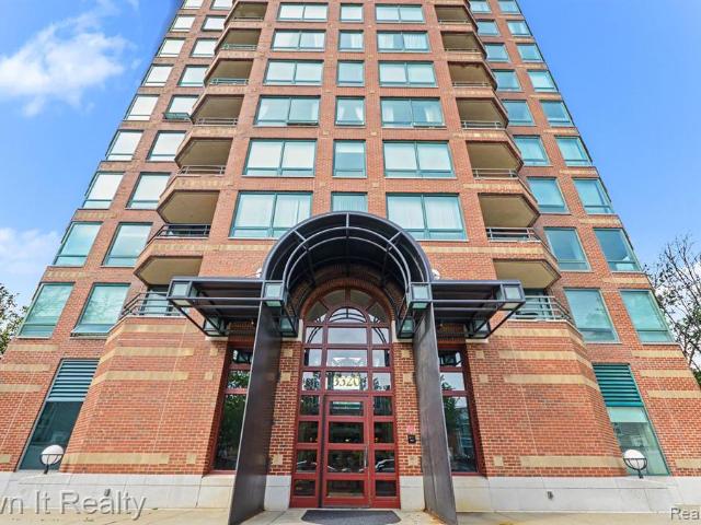 3320 Spinnaker Lane # 2F