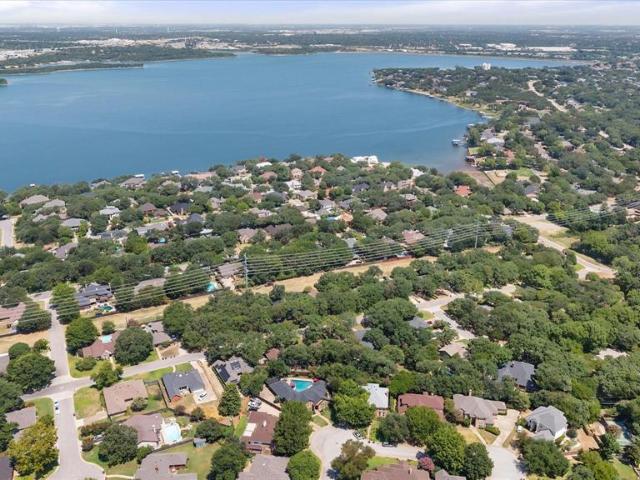 3320 Thorntree Court