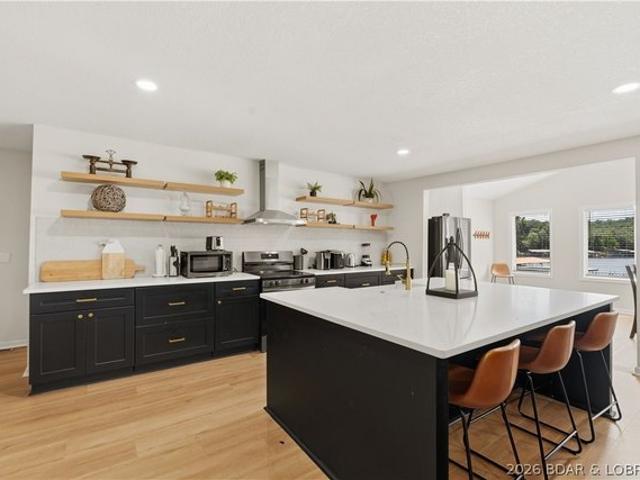 33216 Todd Ln, Gravois Mills, MO 65037