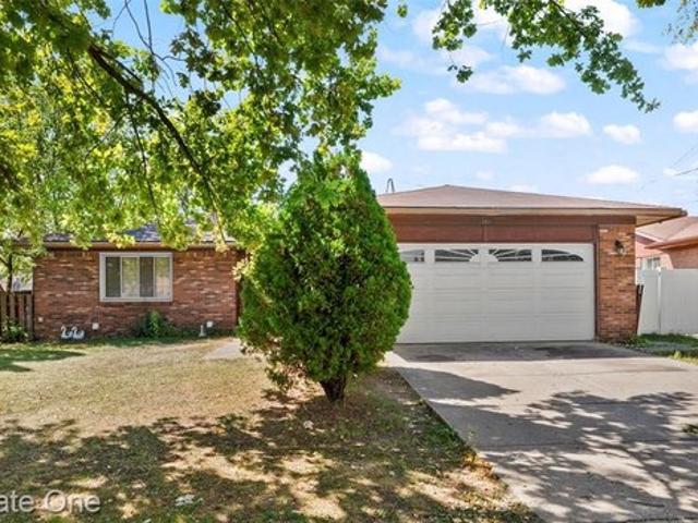 3321 Marie St, Dearborn, MI 48120