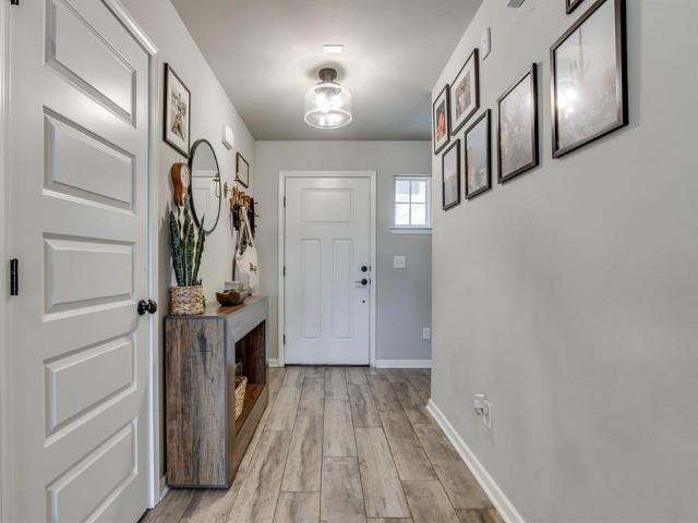 3321 Oak Ridge