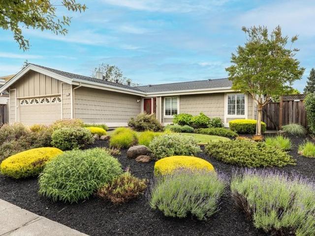 3321 Anita Ct, Napa, CA 94558