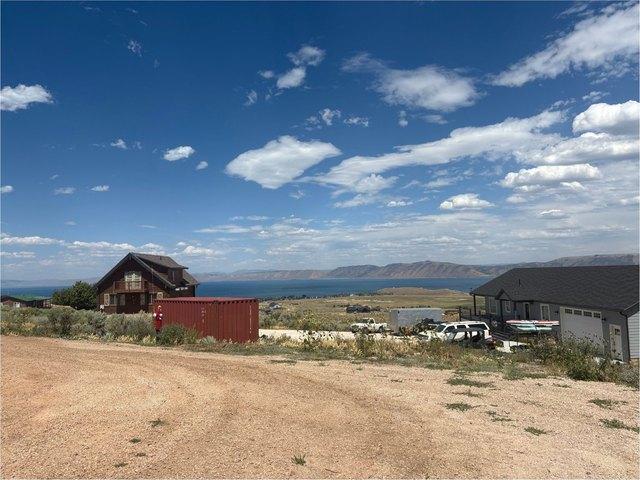 3321 S Snowshoe Cir Unit 32, Garden City, UT 84028