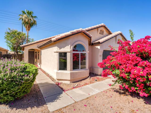 3321 W GARY Drive