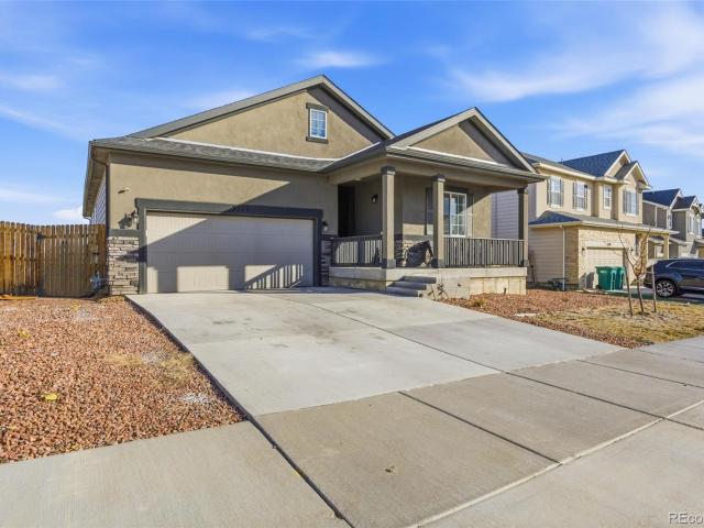 3322 Bella Luna Dr, Pueblo, CO 81001 | MLS #1957