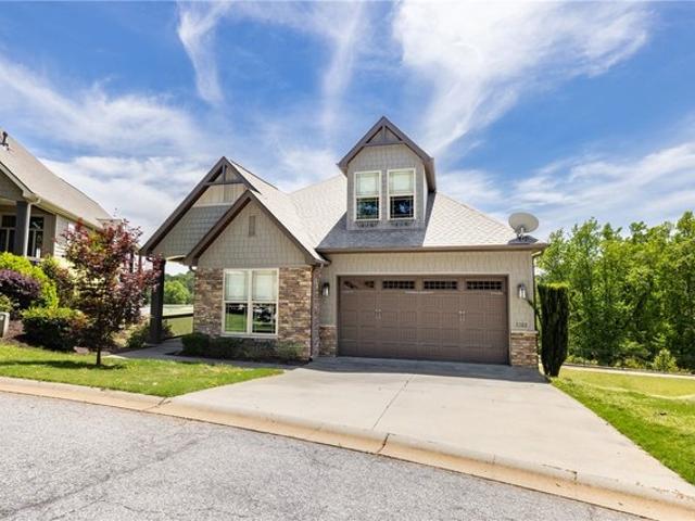 3322 Championship Dr, Seneca, SC 29678