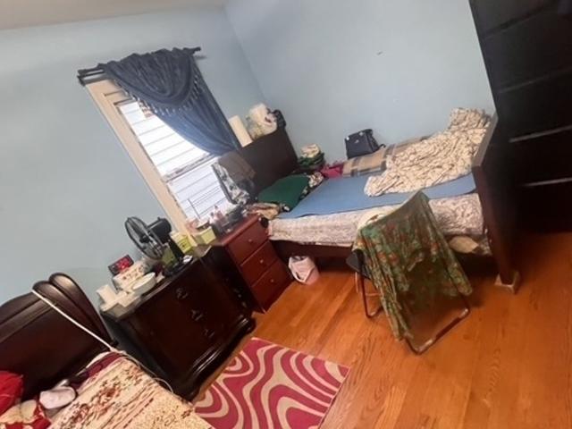 3322 Farragut Road 2