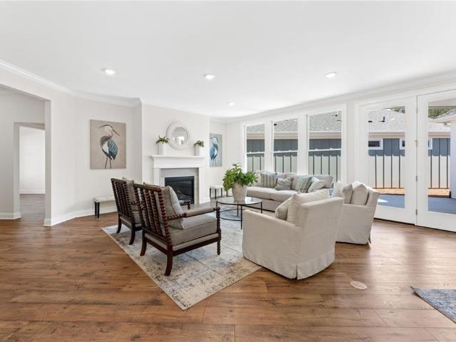 3322 Fishpond Circle