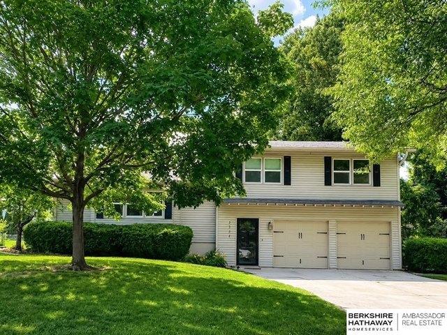 3322 S 118th St, Omaha, NE 68144