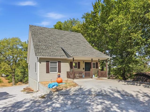 3322 S Moffet Ave, Joplin, MO 64804