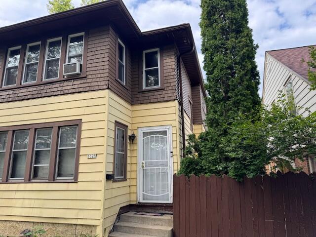 3323 N 44th St, Unit 3325, Milwaukee, WI 53216 | MLS #1954 | Compass