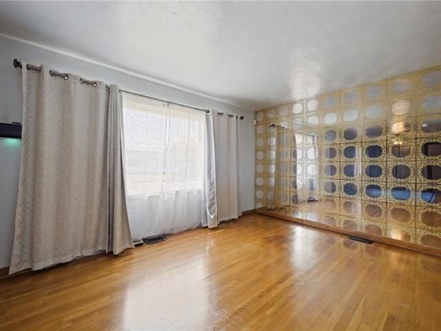 3323 Candlewood DR