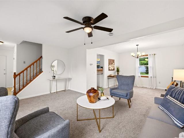 3323 Evergreen Circle