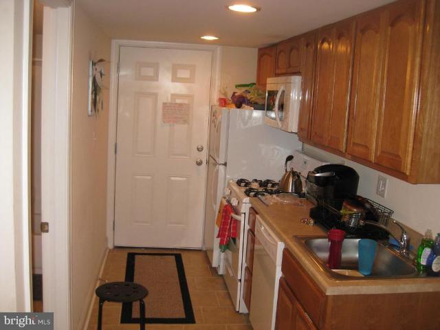 3323 Powelton Avenue # 1R