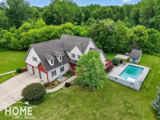 3323 S M 52, Owosso, MI 48867