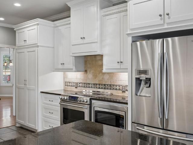 3323 Shellbrook Ct, Arlington, TX 76016 | MLS #21255