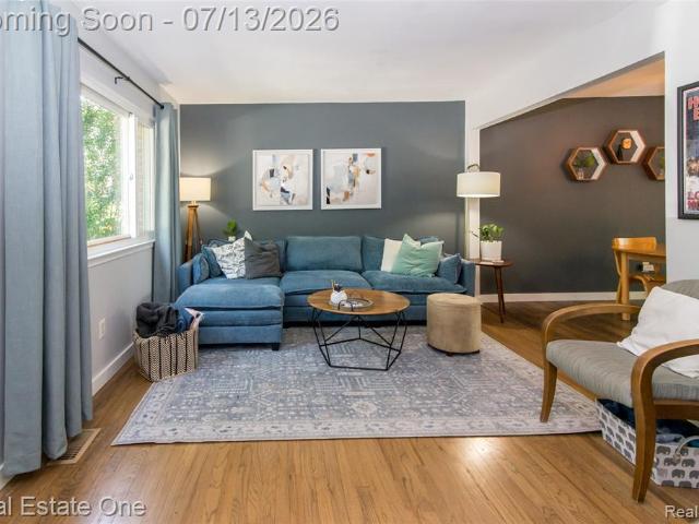 3323 Williamsburg Road