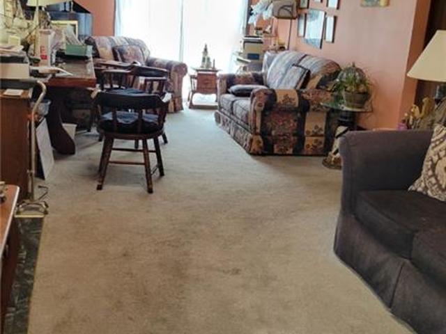 332 Crisfield RD