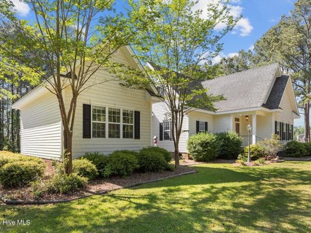 332 Batchelor Bay Rd, Wallace, NC 28466