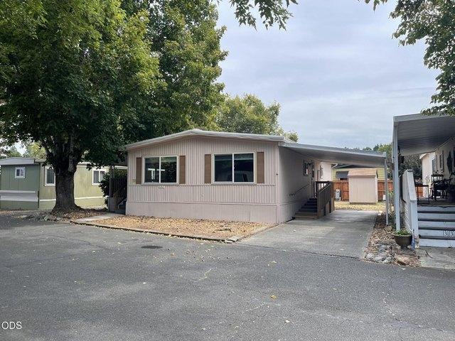 332 Beechwood Dr, Grants Pass, OR 97526
