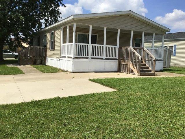 332 Brookside Mnr, Goshen, IN 46526