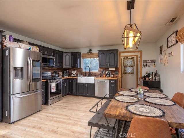 332 Grenfall Lane