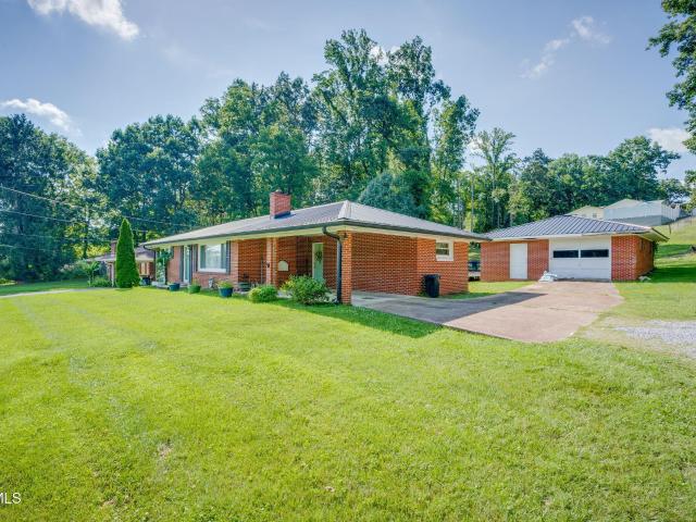 332 Edgewood Street