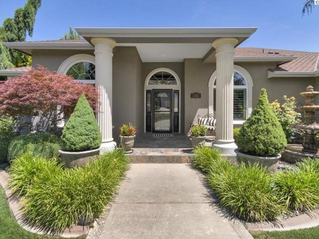 332 Falconridge St, Richland, WA 99352